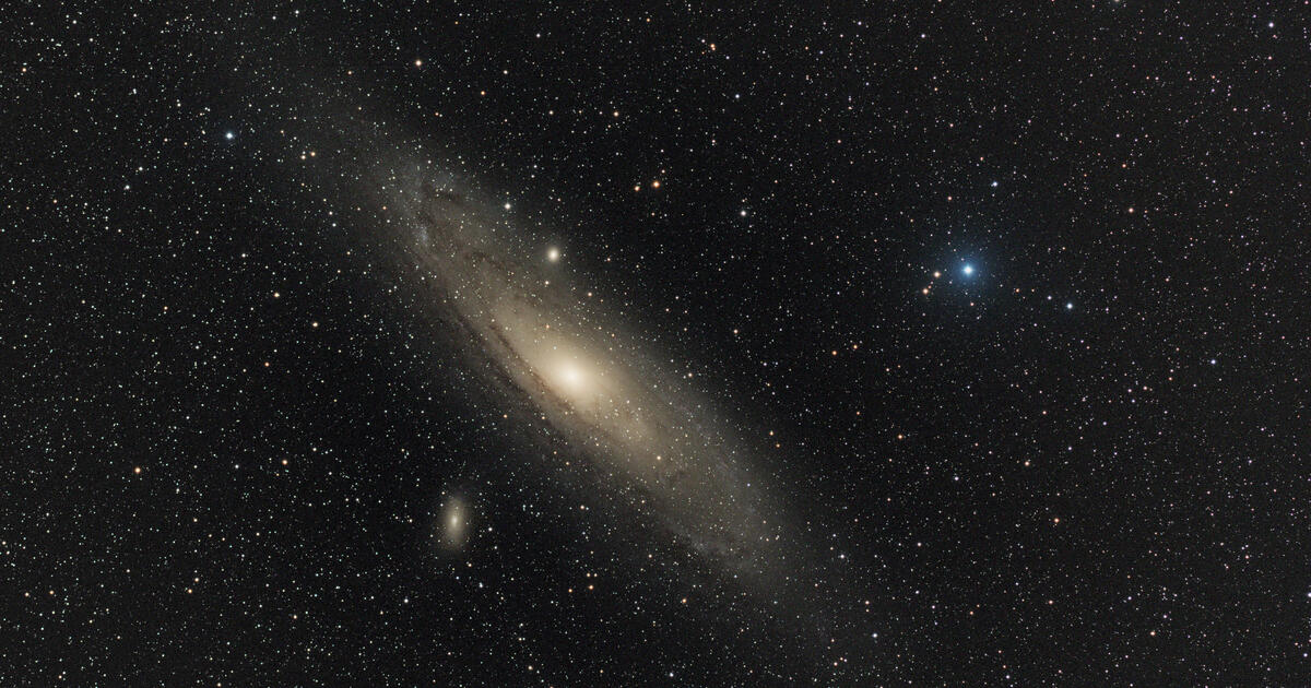 M31 - The Andromeda Galaxy | Telescope Live