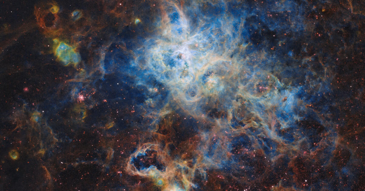 NGC 2070 | Telescope Live