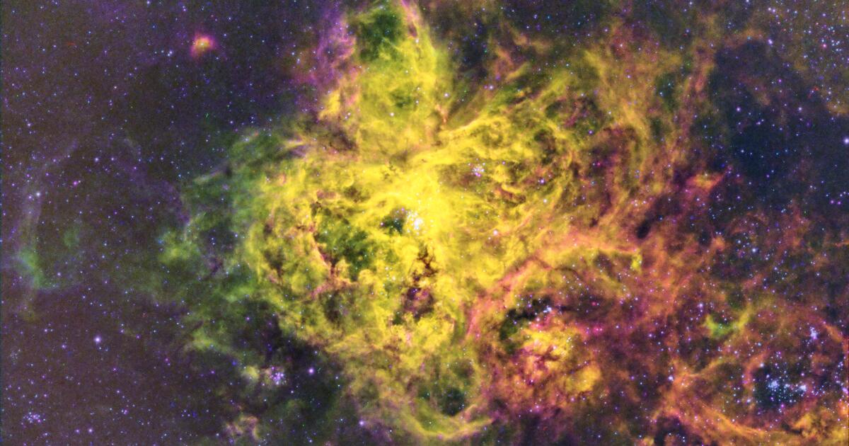 Tarantula Nebula One Click Shot | Telescope Live