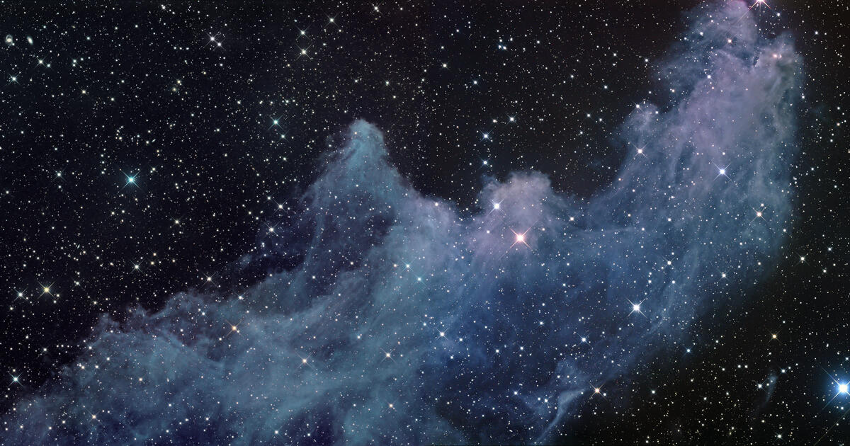 IC 2118 Witch Head Nebula in Eridanus | Telescope Live