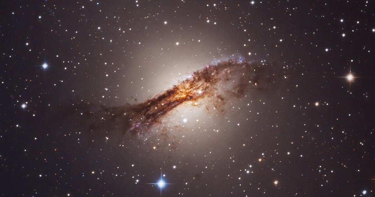 Centaurus A from One-Click Observation | Telescope Live