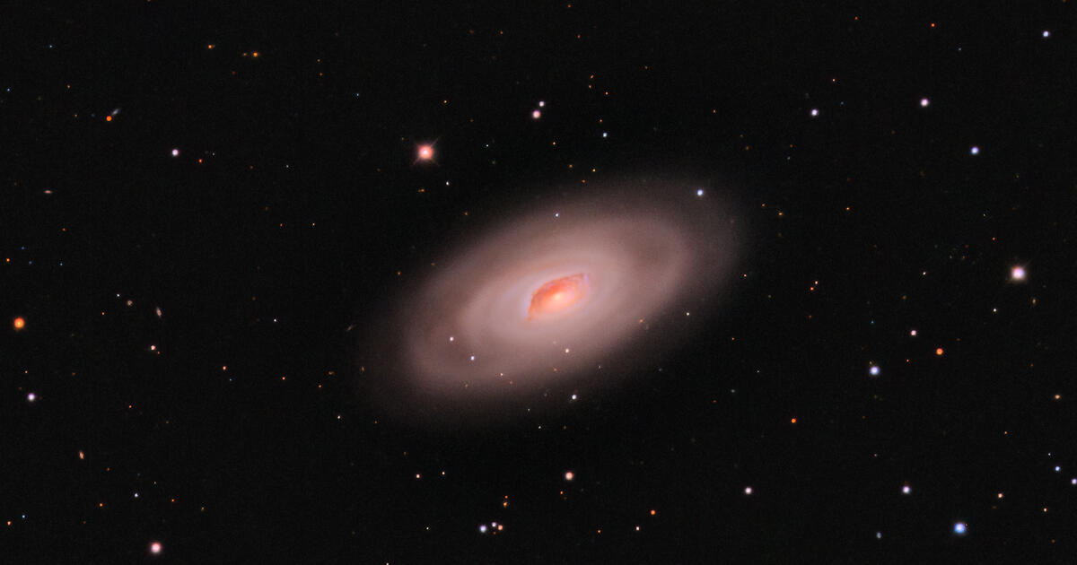 M64 | Telescope Live