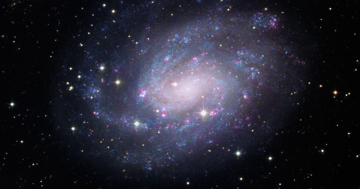 NGC 300 - Spiral Galaxy | Telescope Live
