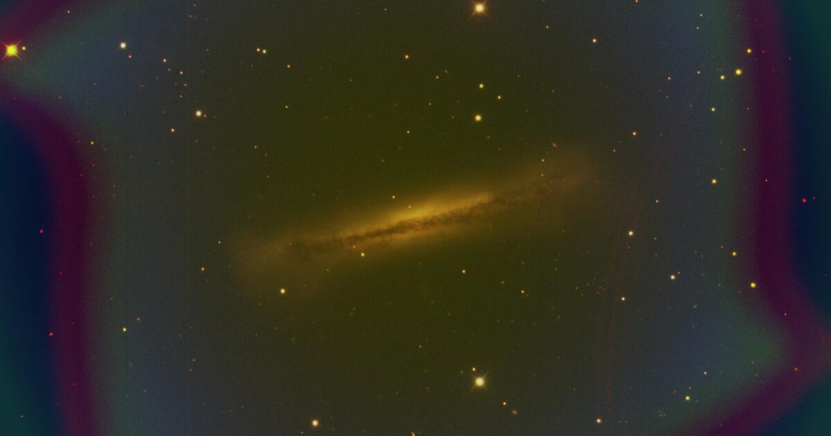 Hamburger Galaxy | Telescope Live
