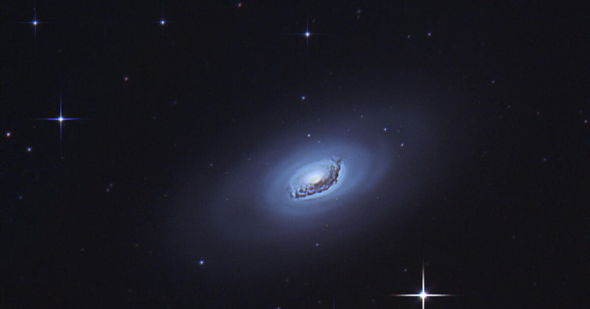 M64 | Telescope Live