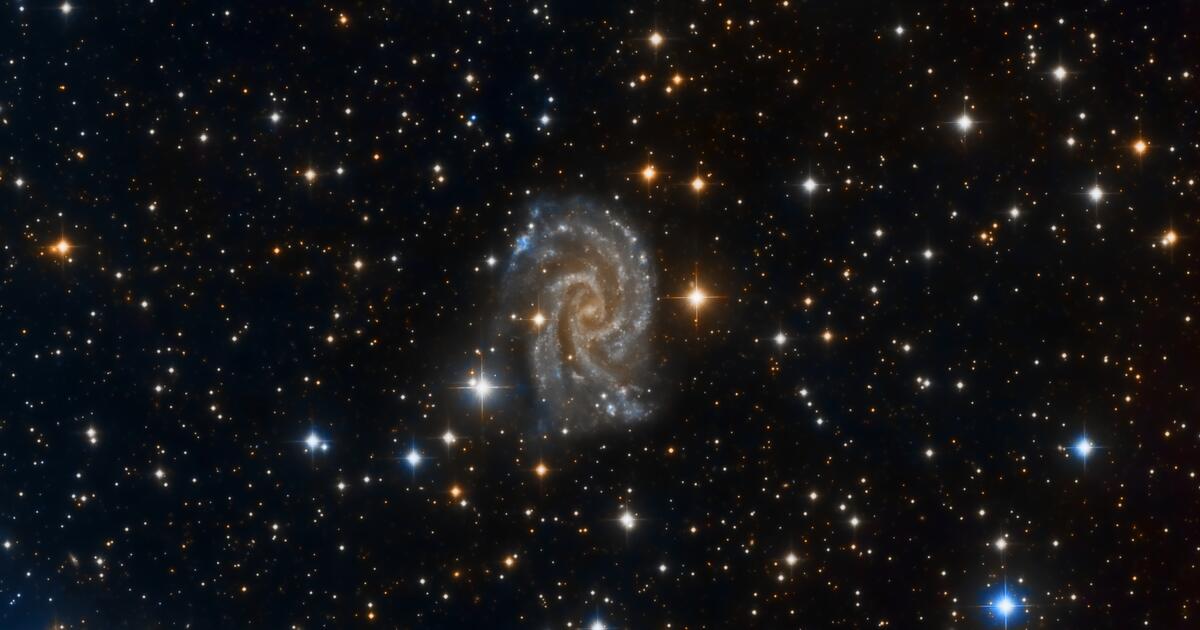 Galaxy NGC2835 | Telescope Live