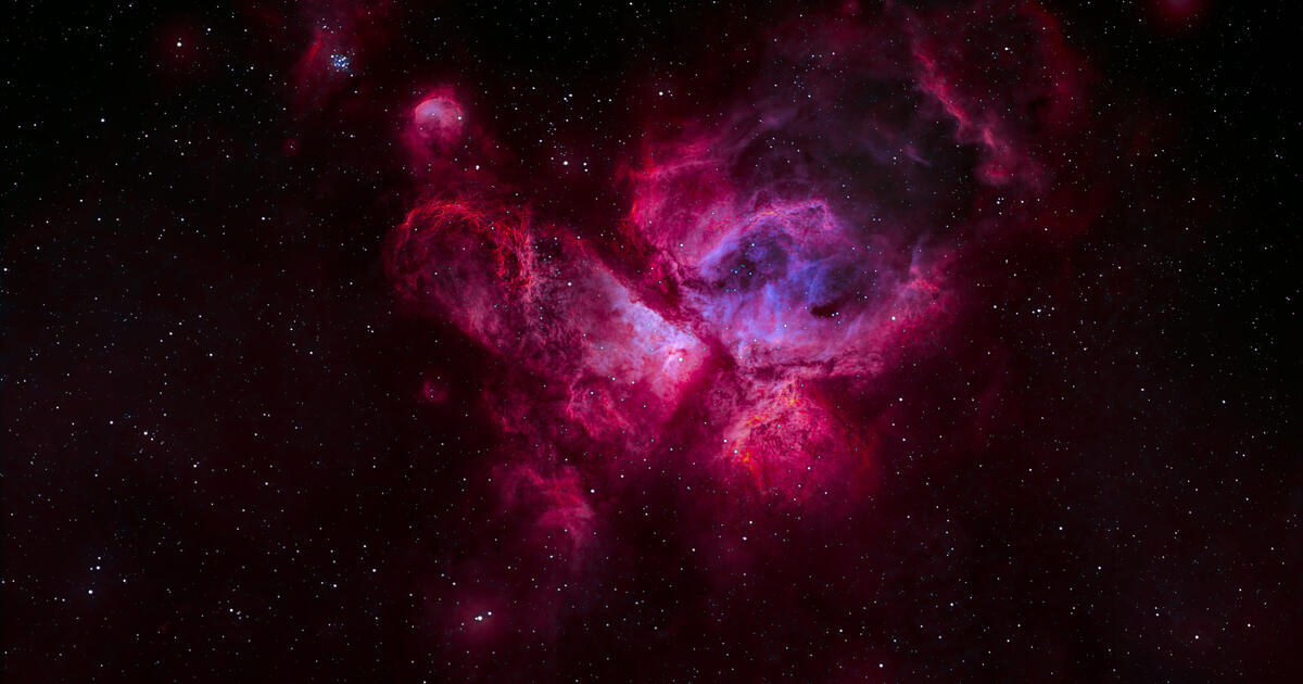 Eta Carinae Nebula (NGC 3372) | Telescope Live