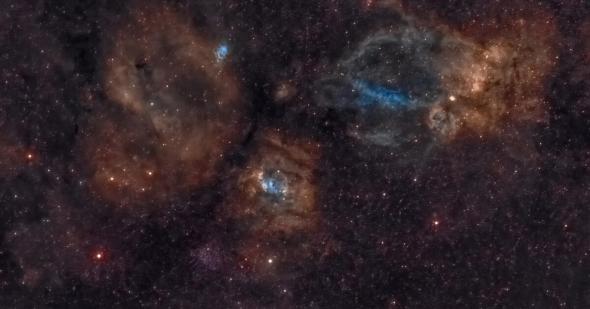 The Bubble Nebula | Telescope Live