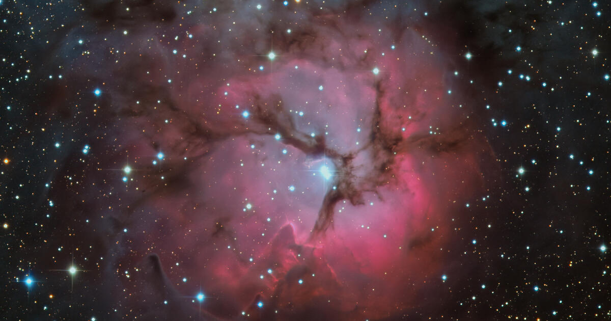 M20 | Telescope Live