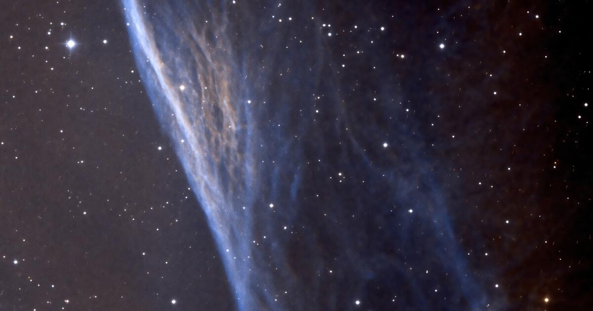 NGC2736-Pencil nebula | Telescope Live