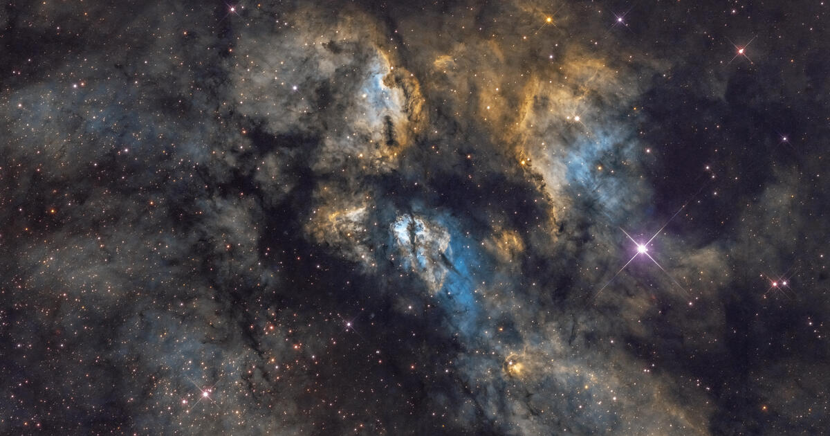 RCW 38 | Telescope Live