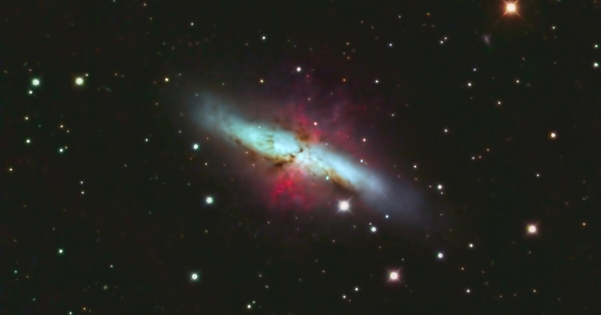 Messier 82 | Telescope Live