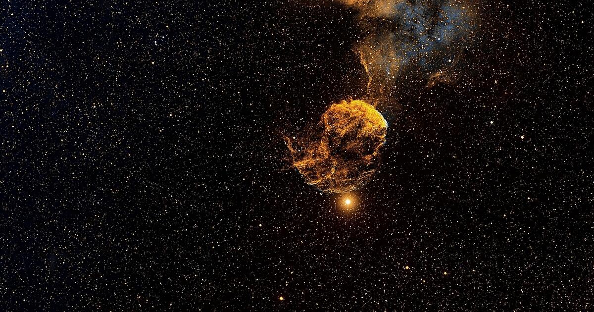 JellyFish Nebula | Telescope Live