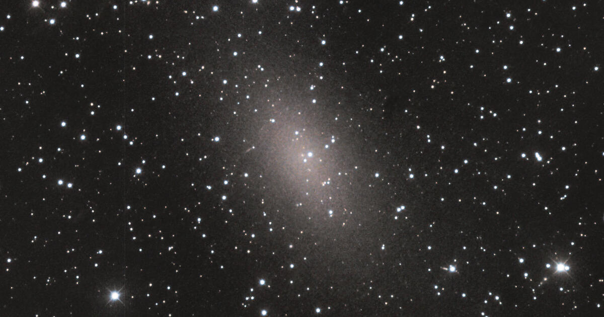 NGC 147 | Telescope Live