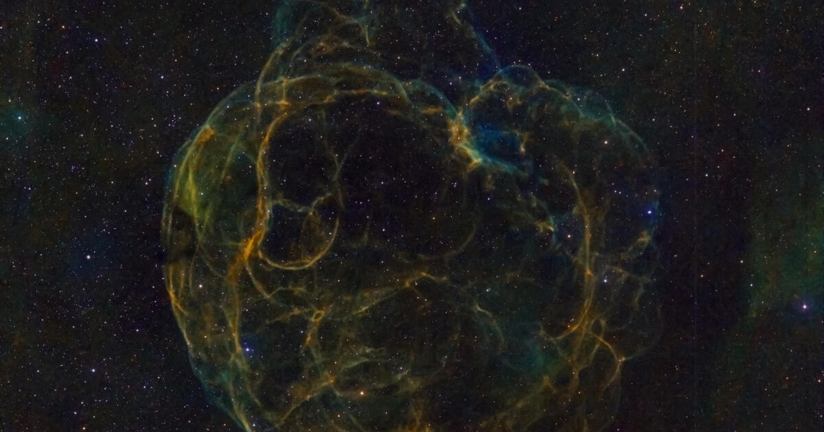 Spaghetti Nebula | Telescope Live