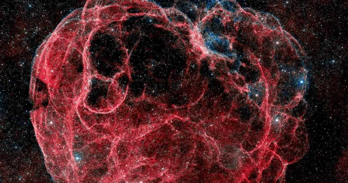 Spaghetti Nebula HOO SPA-1 | Telescope Live