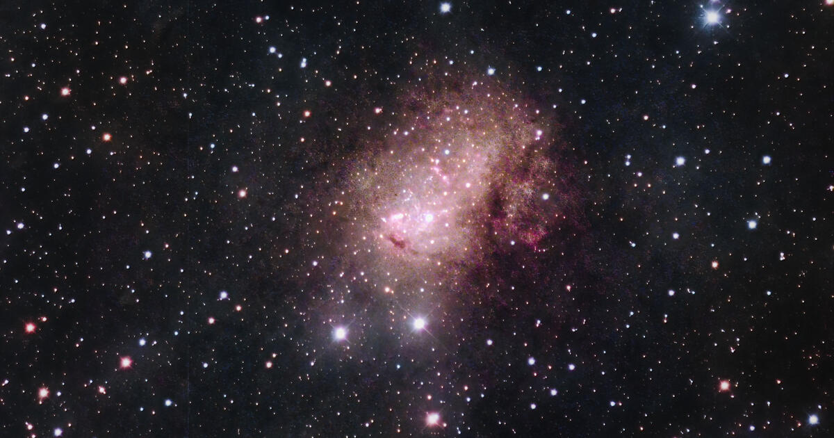 IC 10 | Telescope Live