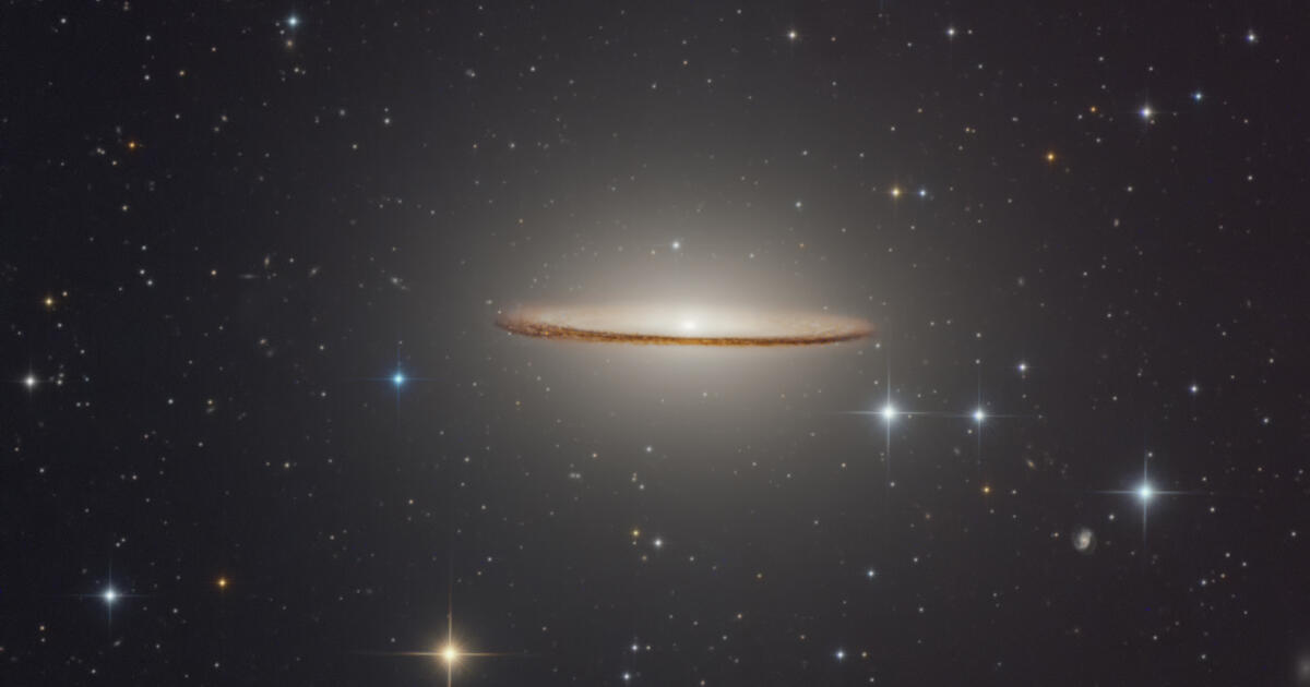 M104 | Telescope Live