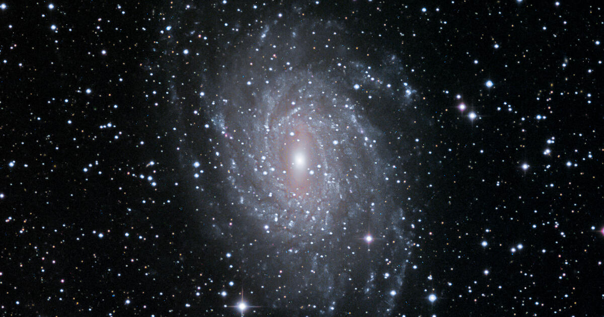 NGC 6744 | Telescope Live