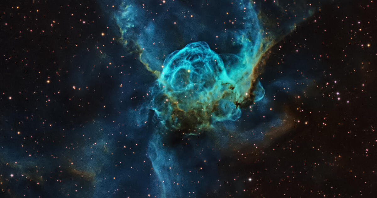 NGC 2359 - Thor's Helmet Nebula | Telescope Live