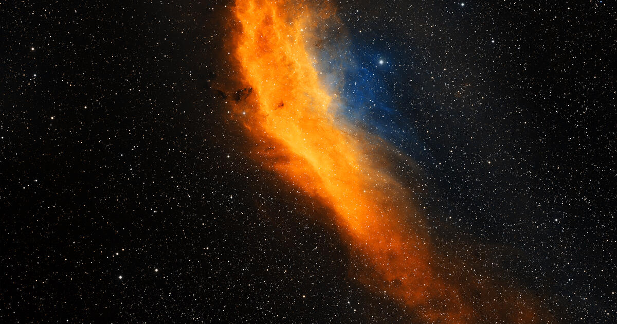 NGC1499 - The California Nebula | Telescope Live