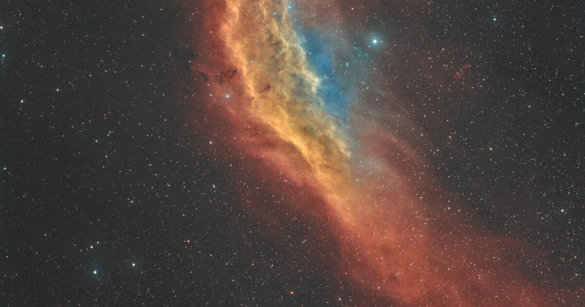 NGC1499 - California Nebula | Telescope Live