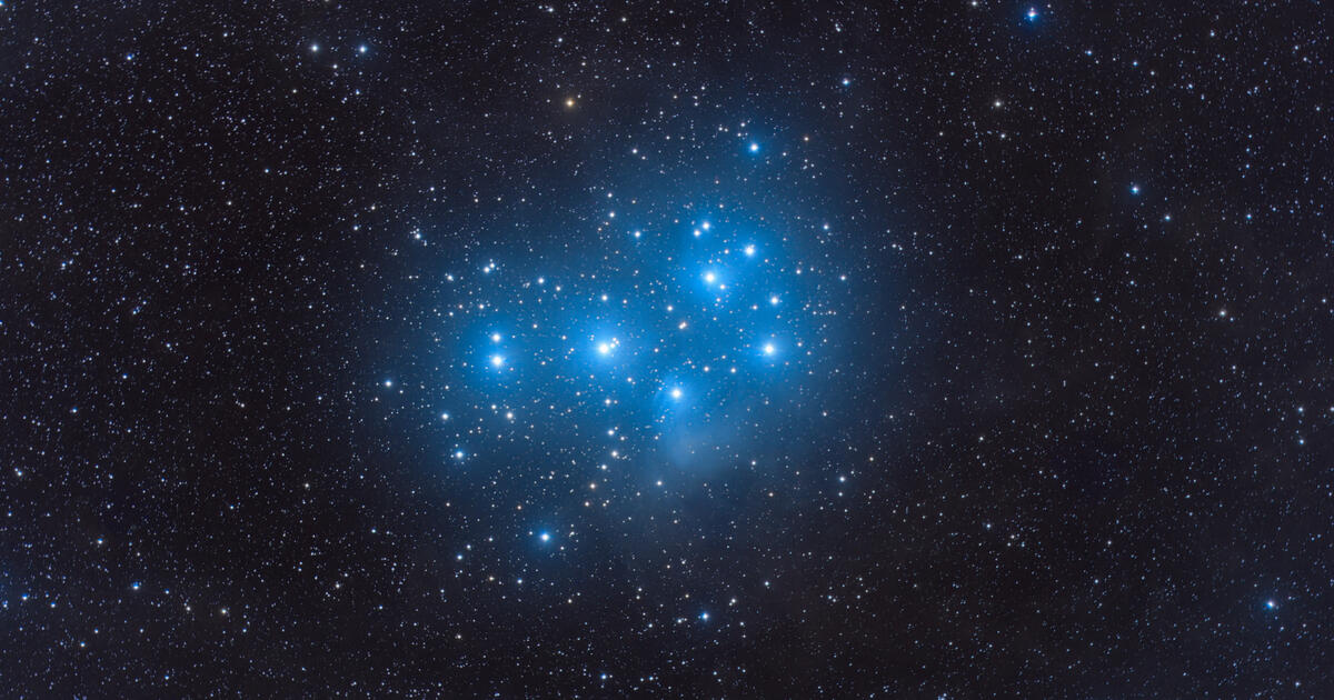 THE PLEIADES M45 | Telescope Live