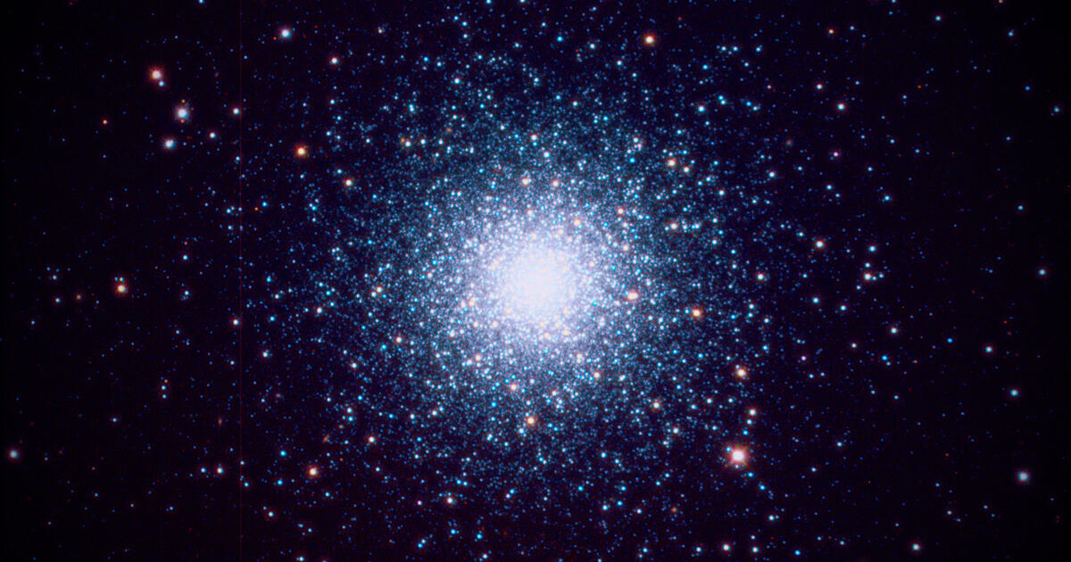 M3 - Globular Star Cluster | Telescope Live