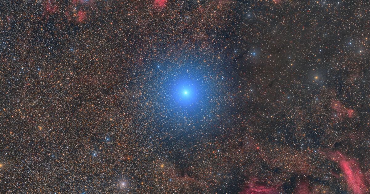 Cosmic Pearl | Telescope Live