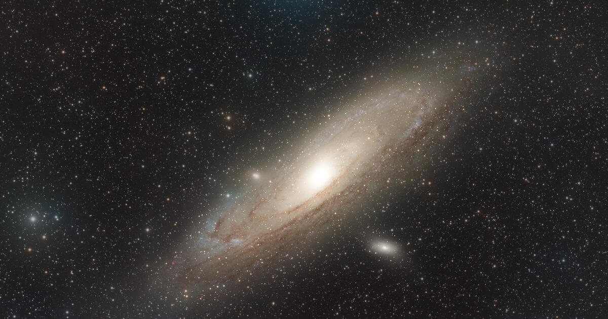 M 31 | Telescope Live