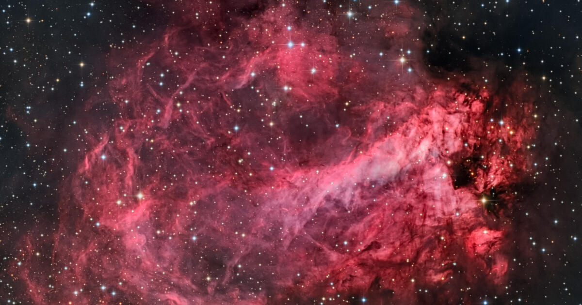 M17 - The Omega Nebula | Telescope Live
