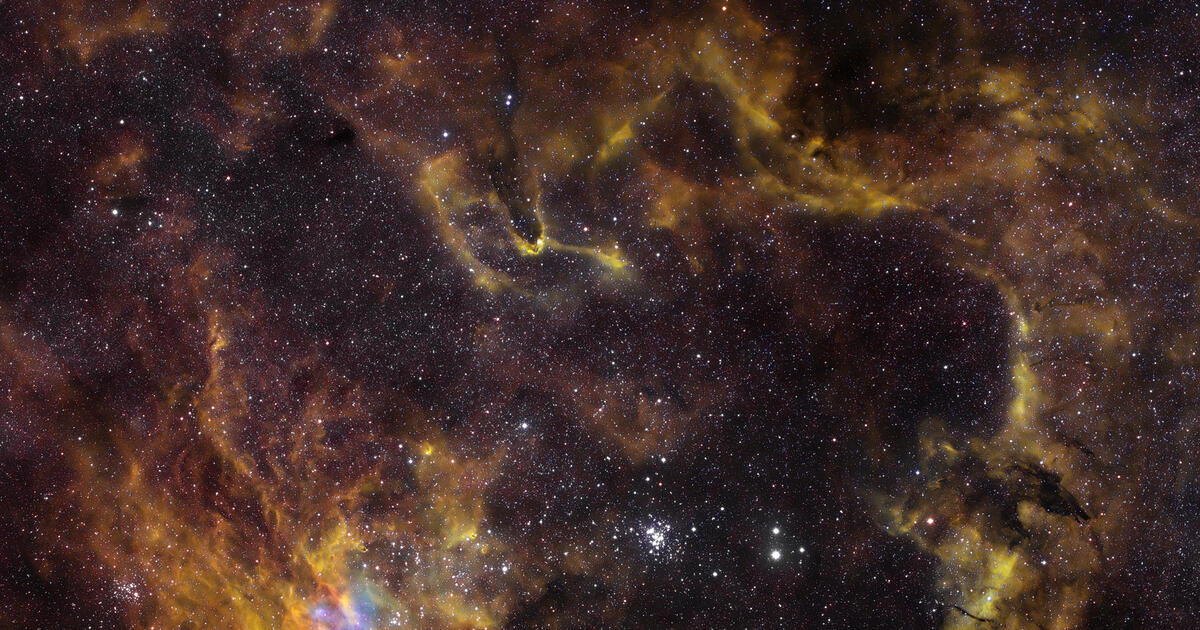 RCW113 | Telescope Live