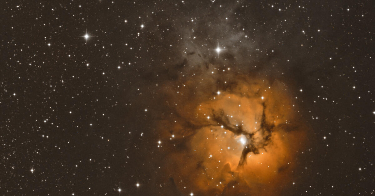 M20 | Telescope Live