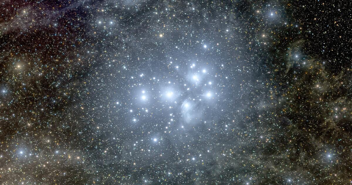 M45 Pleiades, IC353, 354, and DG20 | Telescope Live