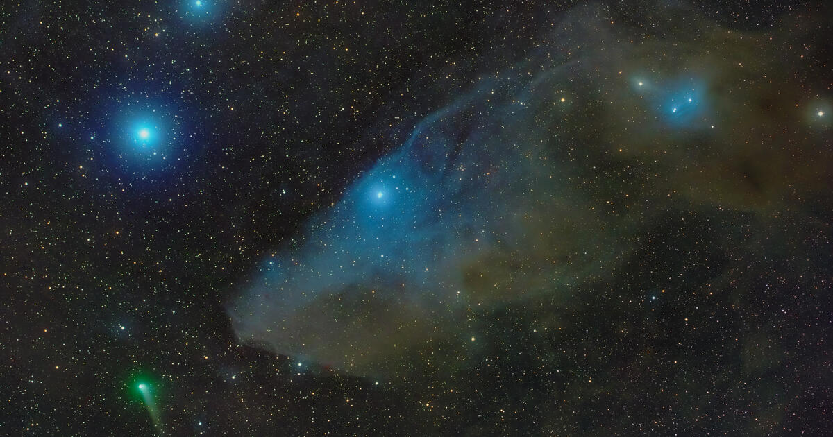 Comet C2017 K2 & IC 4592 | Telescope Live