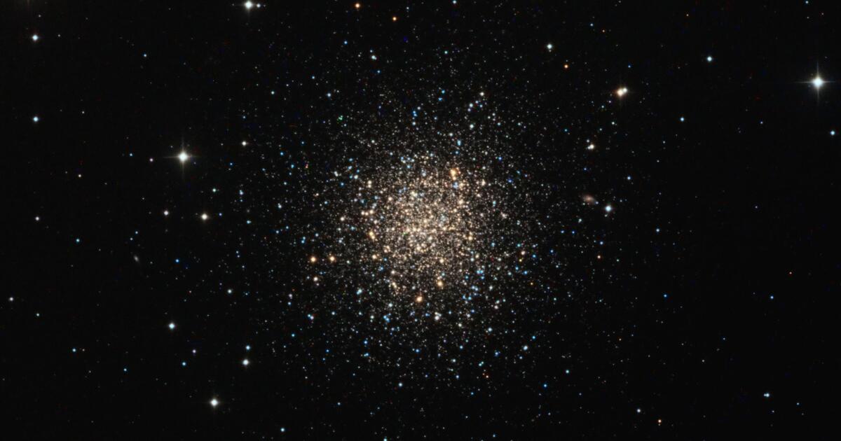 NGC 288 - Globular Custer in Sculptor | Telescope Live