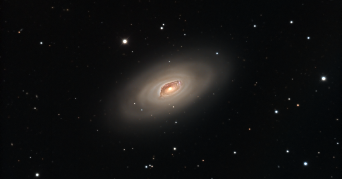 NGC4826 | Telescope Live