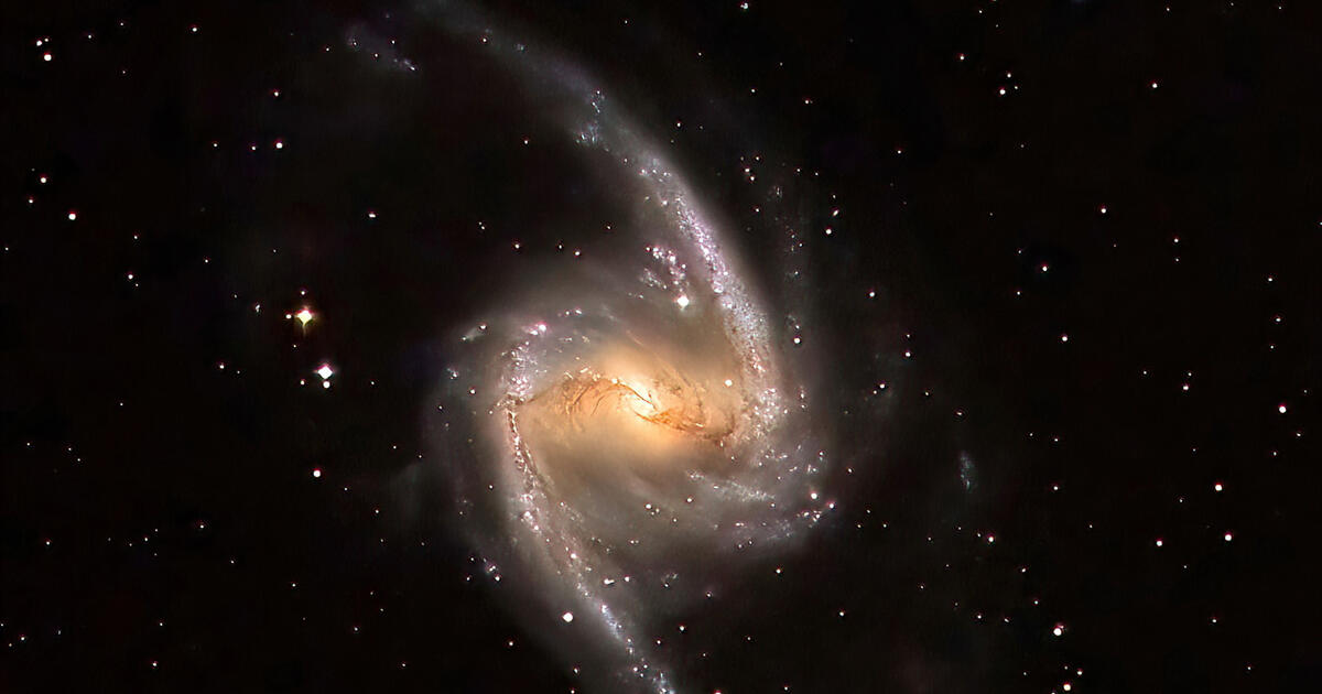 Great Barred Spiral Galaxy | Telescope Live