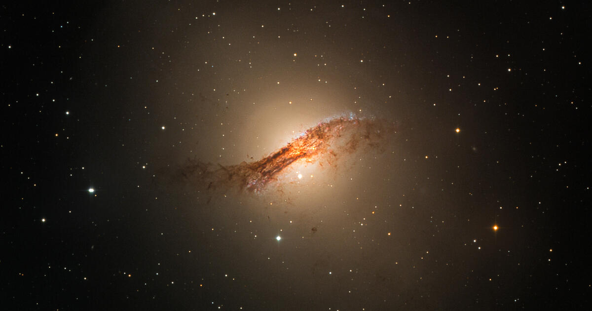 Centaurus A | Telescope Live