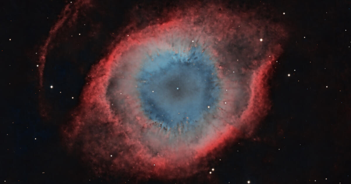 The Helix Nebula | Telescope Live