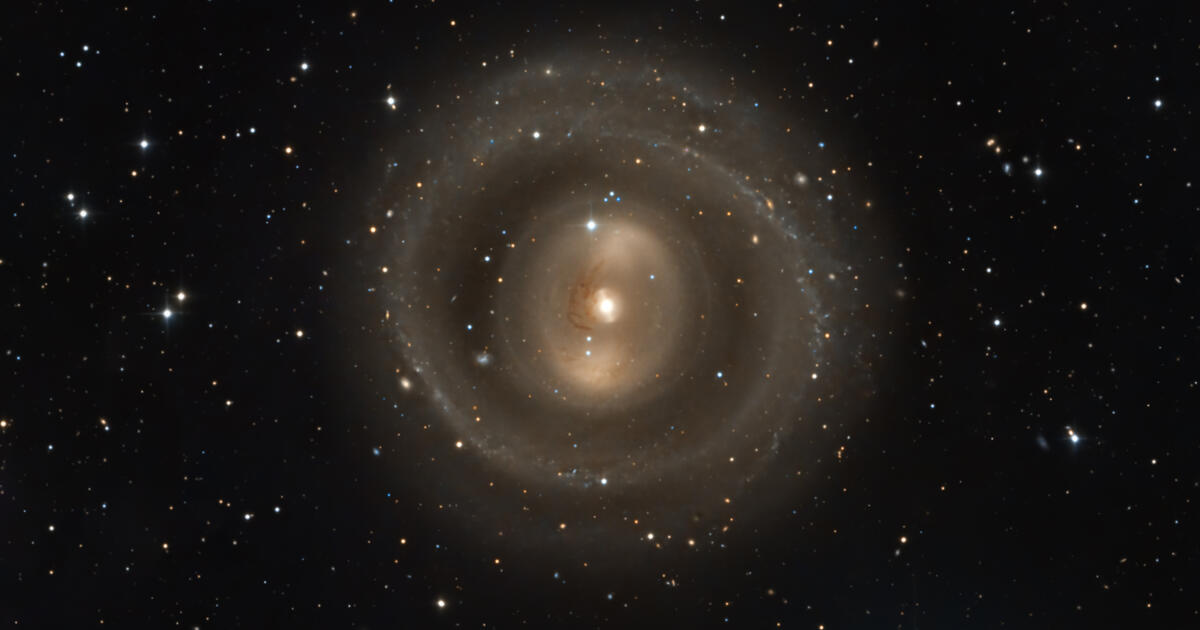 NGC 1269 | Telescope Live