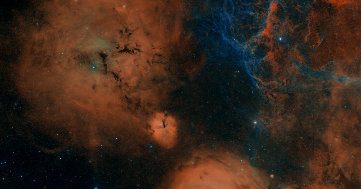 RCW 32 Widefield | Telescope Live