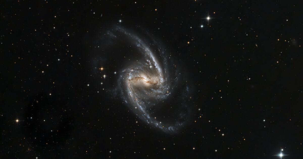 Great Barred Spiral Galaxy | Telescope Live