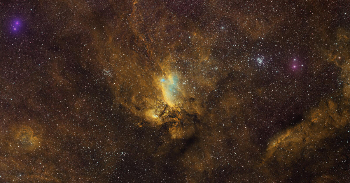 Prawn Nebula IC 4628 | Telescope Live
