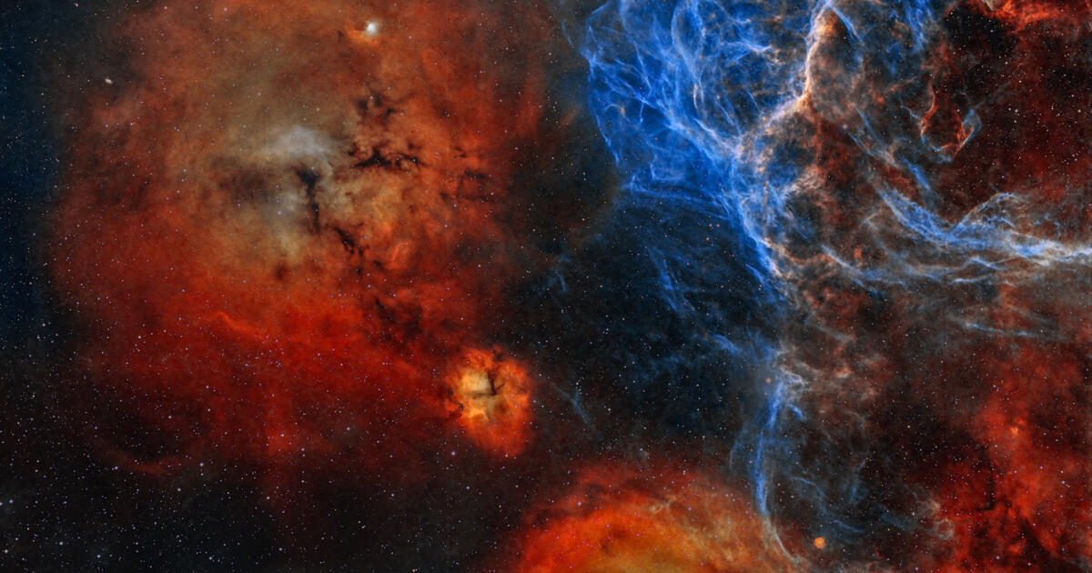 RCW 32 Widfield | Telescope Live