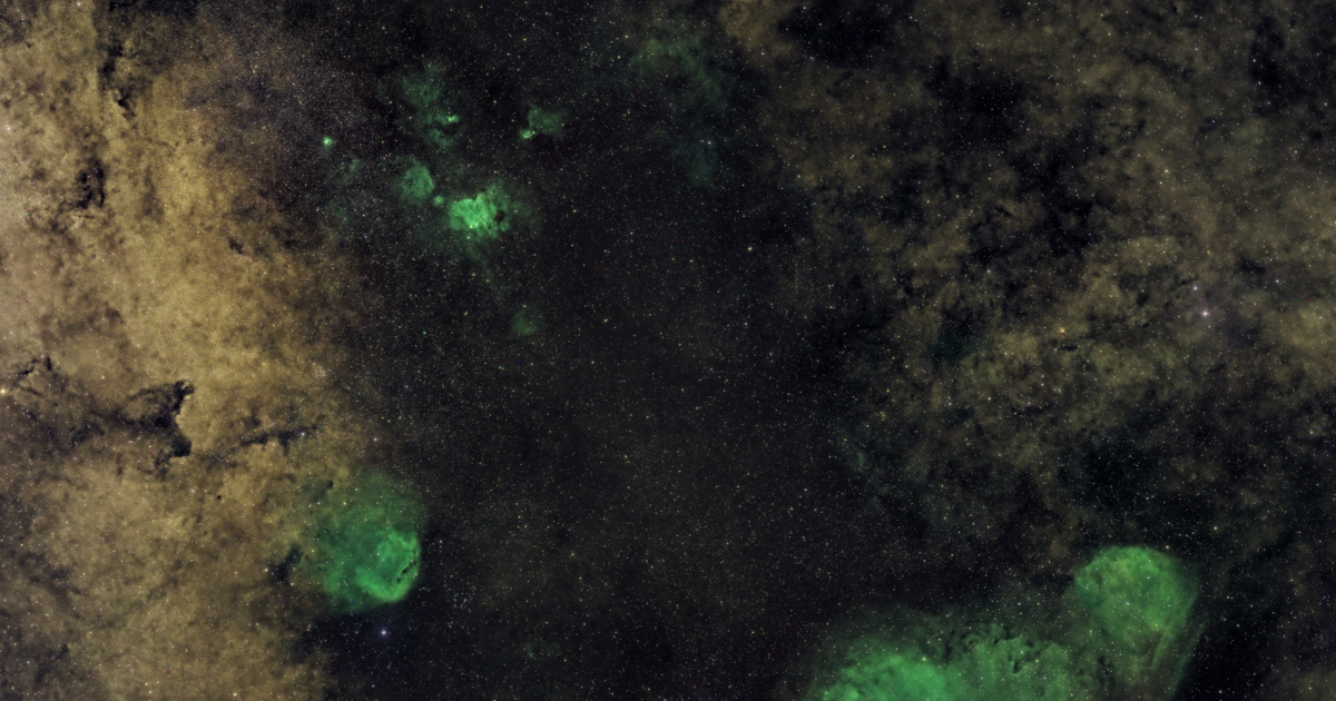 Region around Wray 17-96 | Telescope Live