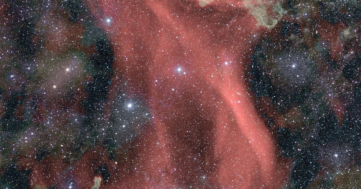 The Great Lacerta Nebula Sh2-126 | Telescope Live