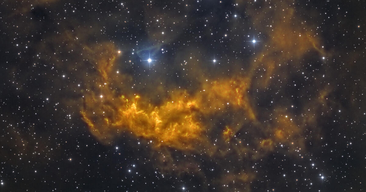 Lower's Nebula, Sh2-261 | Telescope Live
