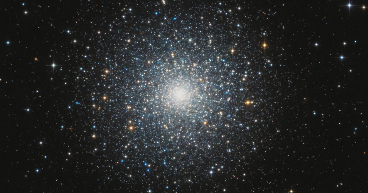 NGC 1851 | Telescope Live