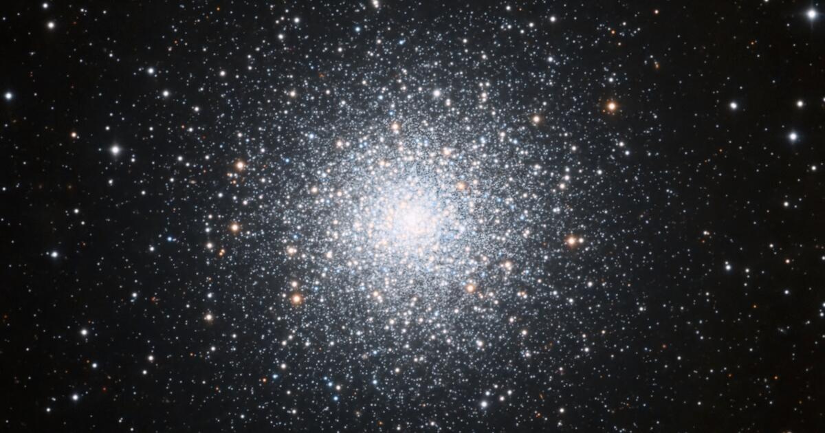 NGC 1851 | Telescope Live